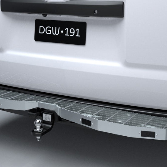 Toyota HIACE Technicians Rear Step (requires Towbar) – BMG Store